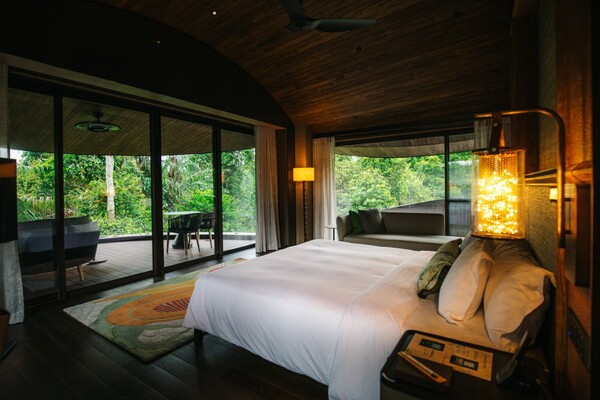 Inside Singapore’s First Banyan Tree: A Luxury Retreat in the Rainforest