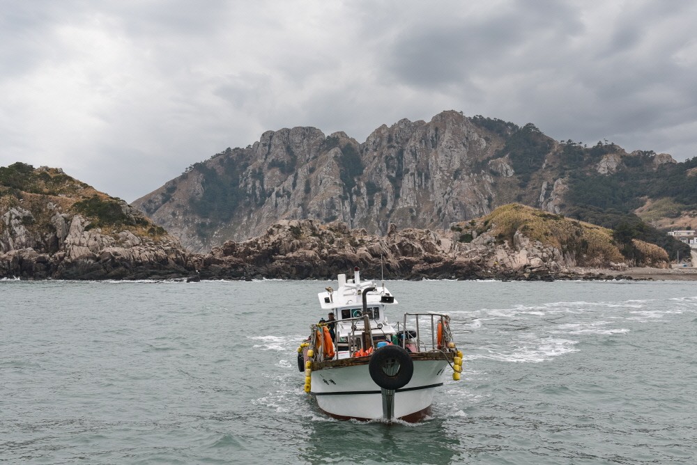 Manjaedo: From a Faraway Island to a Place Worth Staying